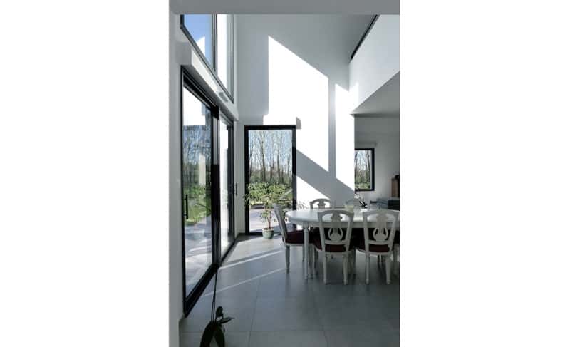 Architecture cubique d'une maison dans le Nord - Pouwels AB Architecteur